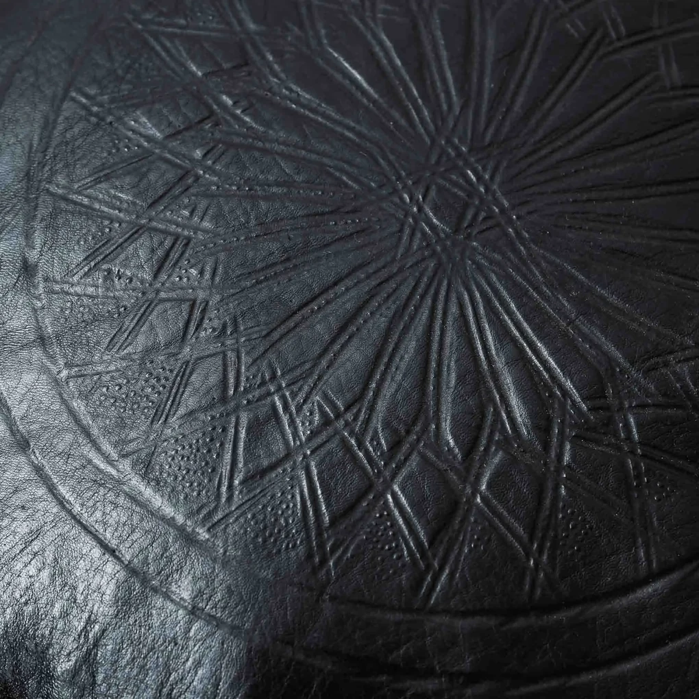 Kožená taburetka čierna | BIANO