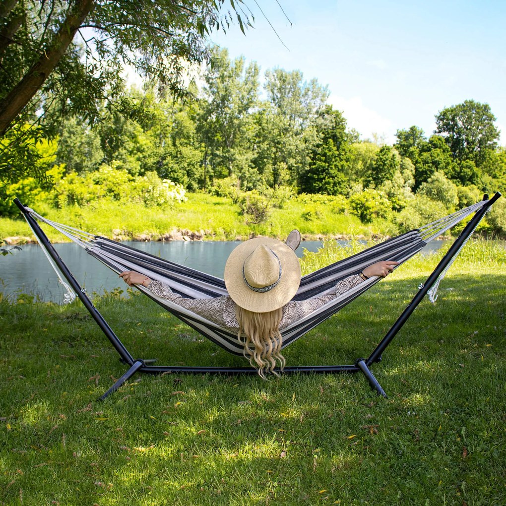 Záhradná hamaka pre dve osoby, 200 cm s béžovými a sivými pruhmi | BIANO